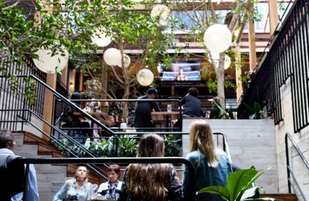 Bar Hopping Down Flinders Lane - Hidden City Secrets