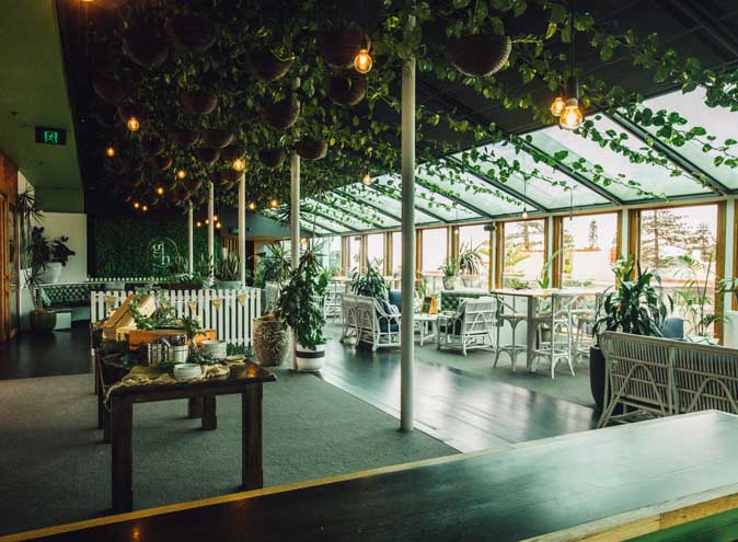 Rooftop Bars Sydney - Best Rooftop Bars Sydney | HCS